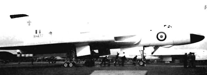 Air Pictorial 1977-01