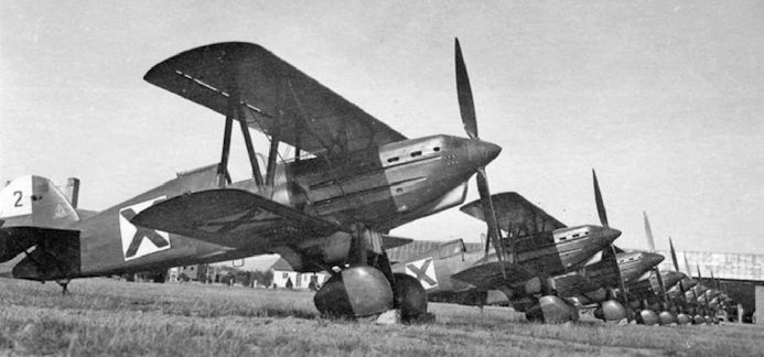 Avia B-534