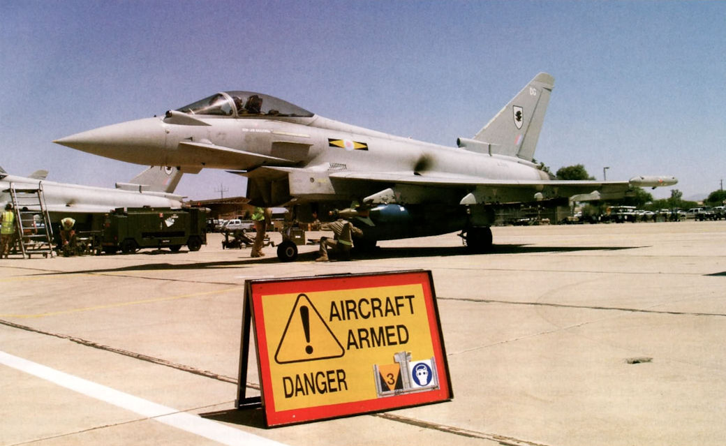 Air International 2008-07