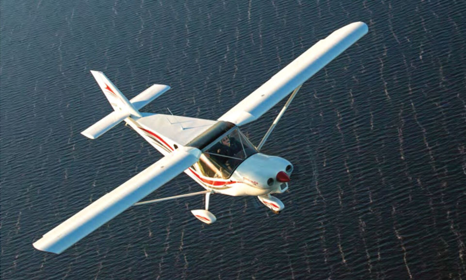 Air International 2022-08