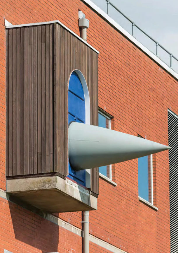 Air International 2023-10