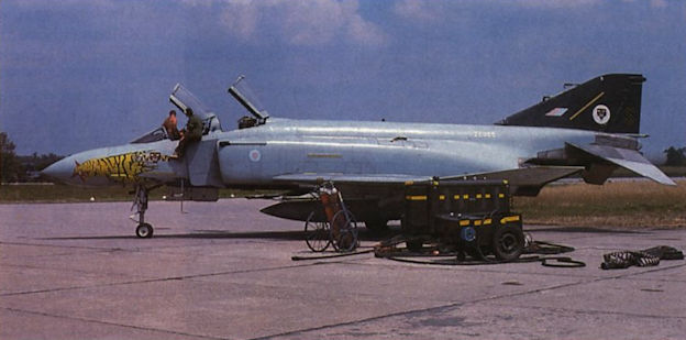 Index of /Images6/AN/AN88-12