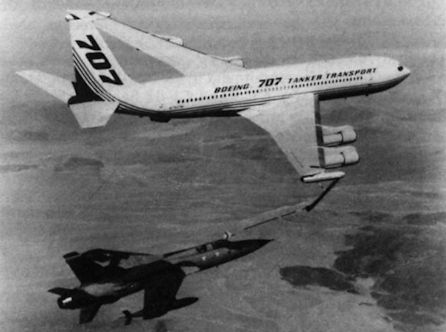 Air International 1989-01