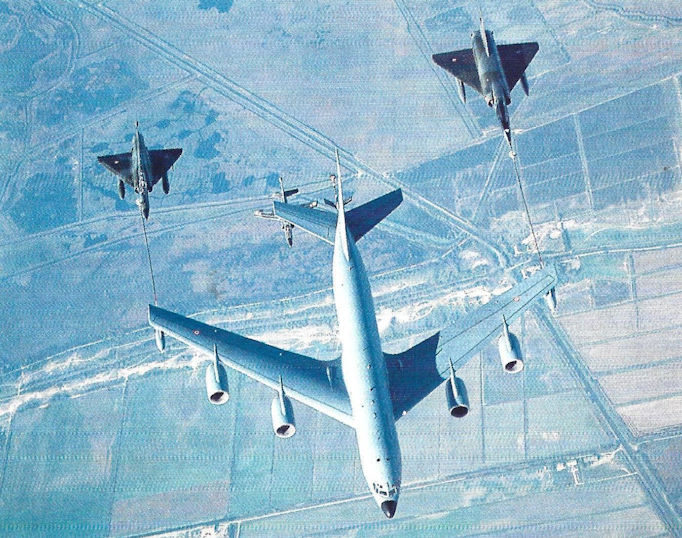 Air International 1996-07