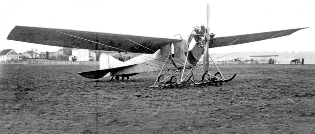 Aviation Historian 10