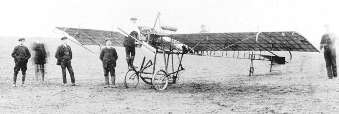 Aviation Historian 10