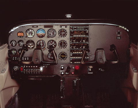 Cessna 172 Skyhawk / 182 Skyline / T-41