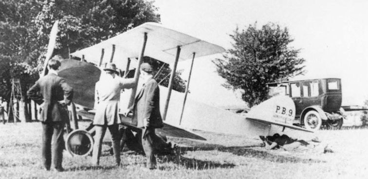 Aeroplane Monthly 1981-10